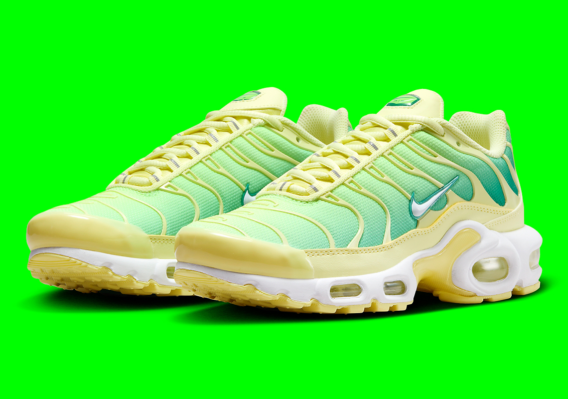 Nike Air Max Plus Lemon Lime DZ3670-300 | SneakerNews.com