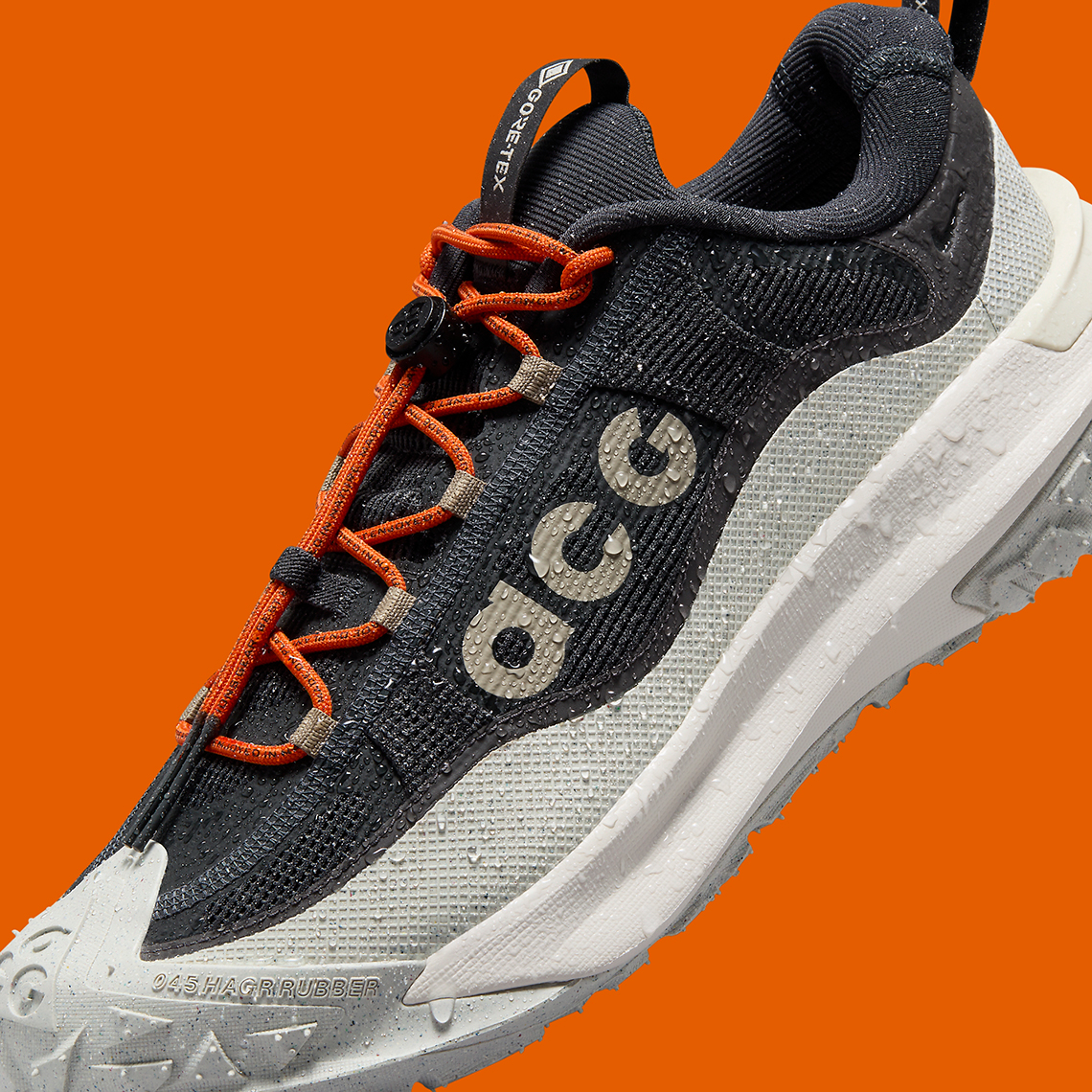 The Nike ACG Mountain Fly Low 2 Gore-Tex | SneakerNews.com