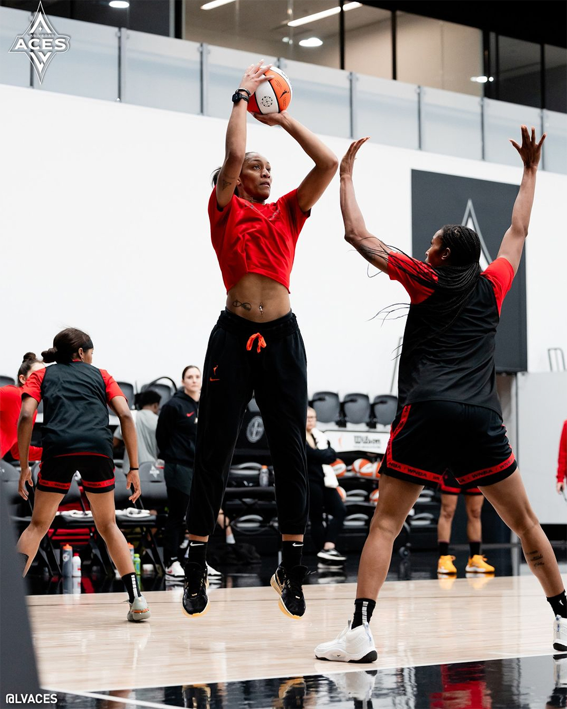 Nike LeBron 21 A'ja Wilson "WNBA Finals" PE | SneakerNews.com