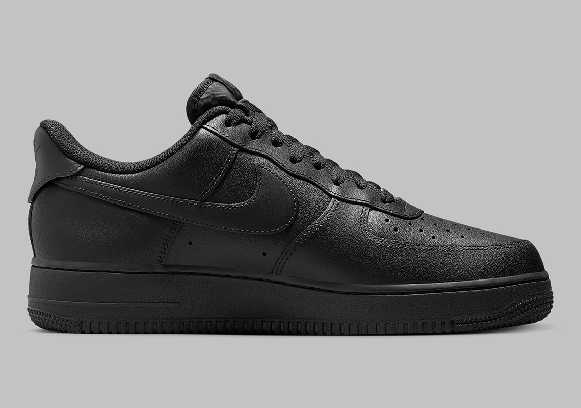 Nike Air Force 1 Low Flyease "Black" | SneakerNews.com