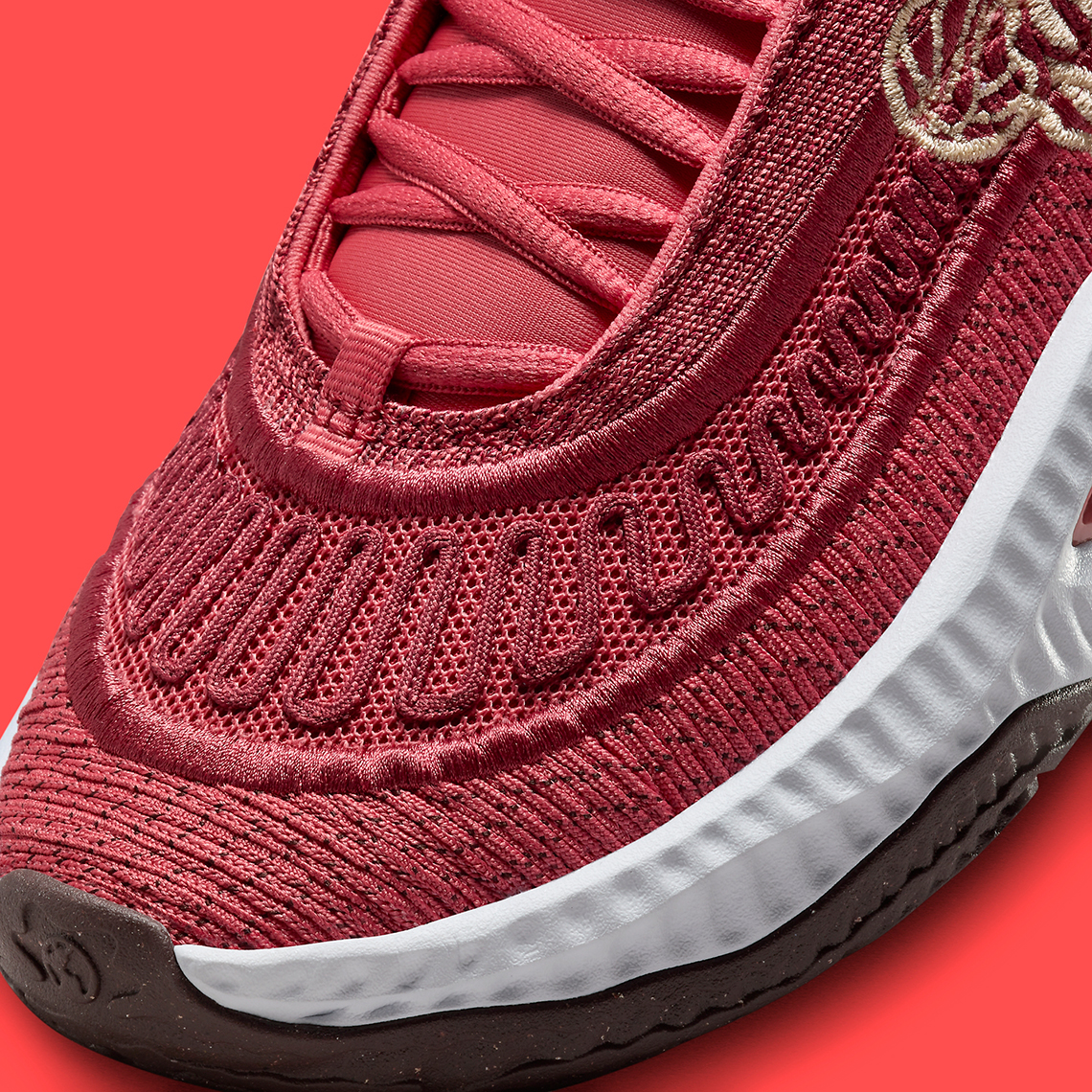 Nike Cosmic Unity 3 "Swoosh Fly" | SneakerNews.com