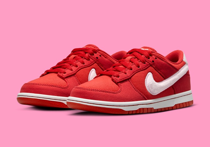 Where to Buy: Kids' Valentine's Day Nike Dunks | Sneaker News