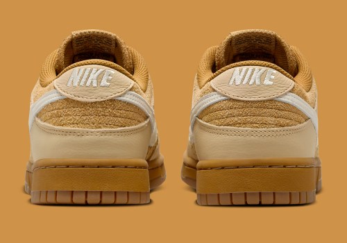 Nike Adds Waffles To The Dunk Low | SneakerNews.com