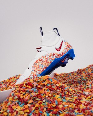 Nike LeBron 4 "Fruity Pebbles" Cleats | SneakerNews.com