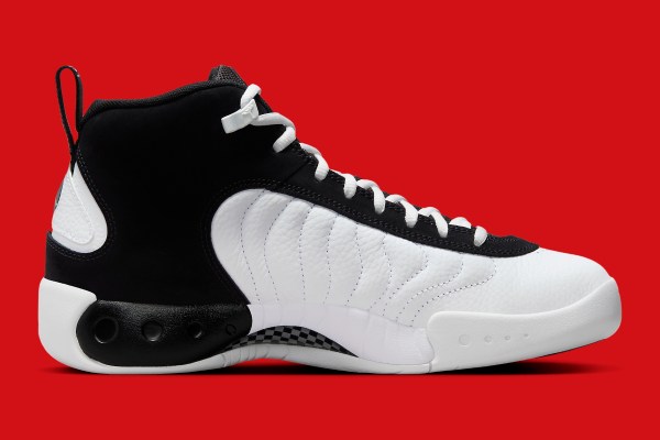 The Jordan Jumpman Pro Lands In "White/Black" | Sneaker News