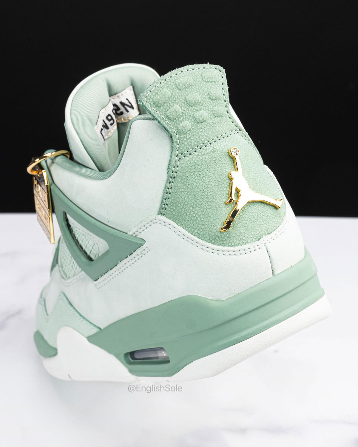 Jordan 4 "First Class" WNBA Shoes | SneakerNews.com
