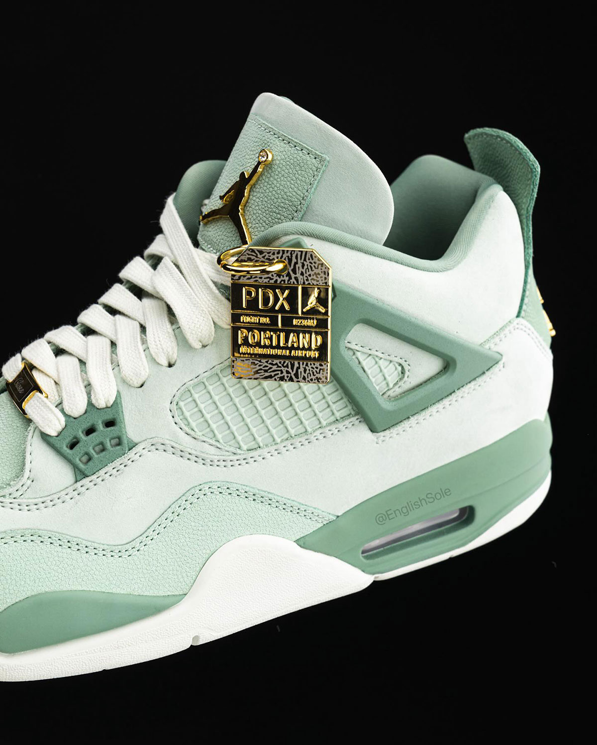 Jordan 4 "First Class" WNBA Shoes | SneakerNews.com