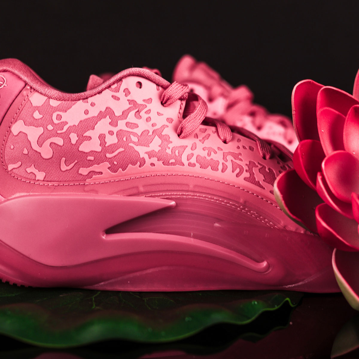 Jordan Zion 3 "Pink Lotus" | SneakerNews.com