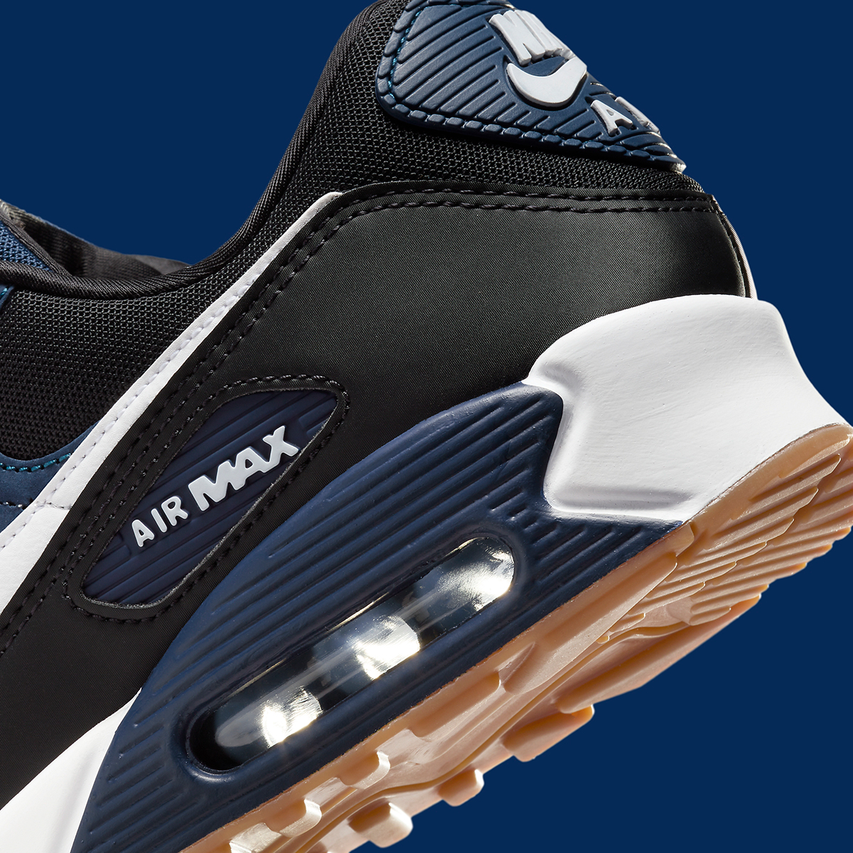 Available Now: Nike Air Max 90 "Midnight Navy" - SneakerNews.com