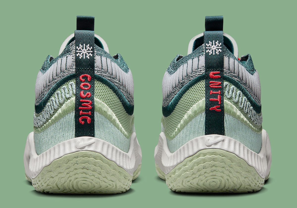 Nike Cosmic Unity 3 "Christmas" | SneakerNews.com