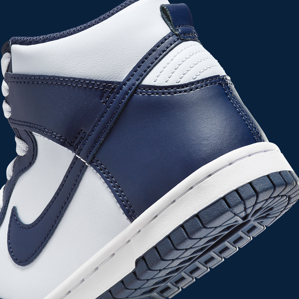 Nike Dunk High GS "Obsidian" | SneakerNews.com