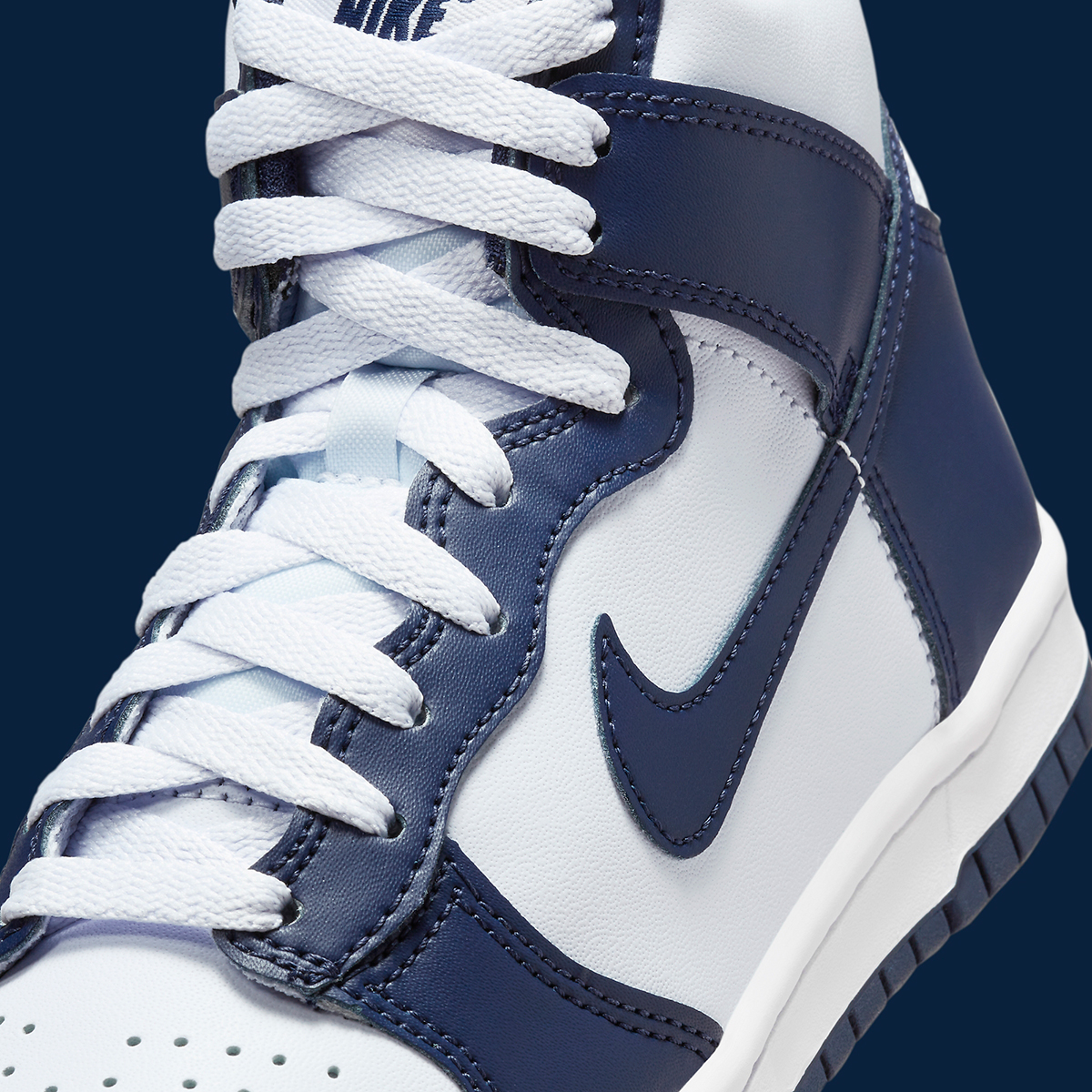 Nike Dunk High GS "Obsidian" | SneakerNews.com