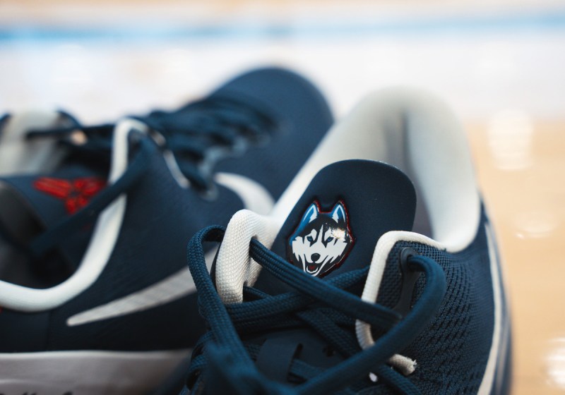 Nike Kobe 8 Protro "UConn" PE | SneakerNews.com