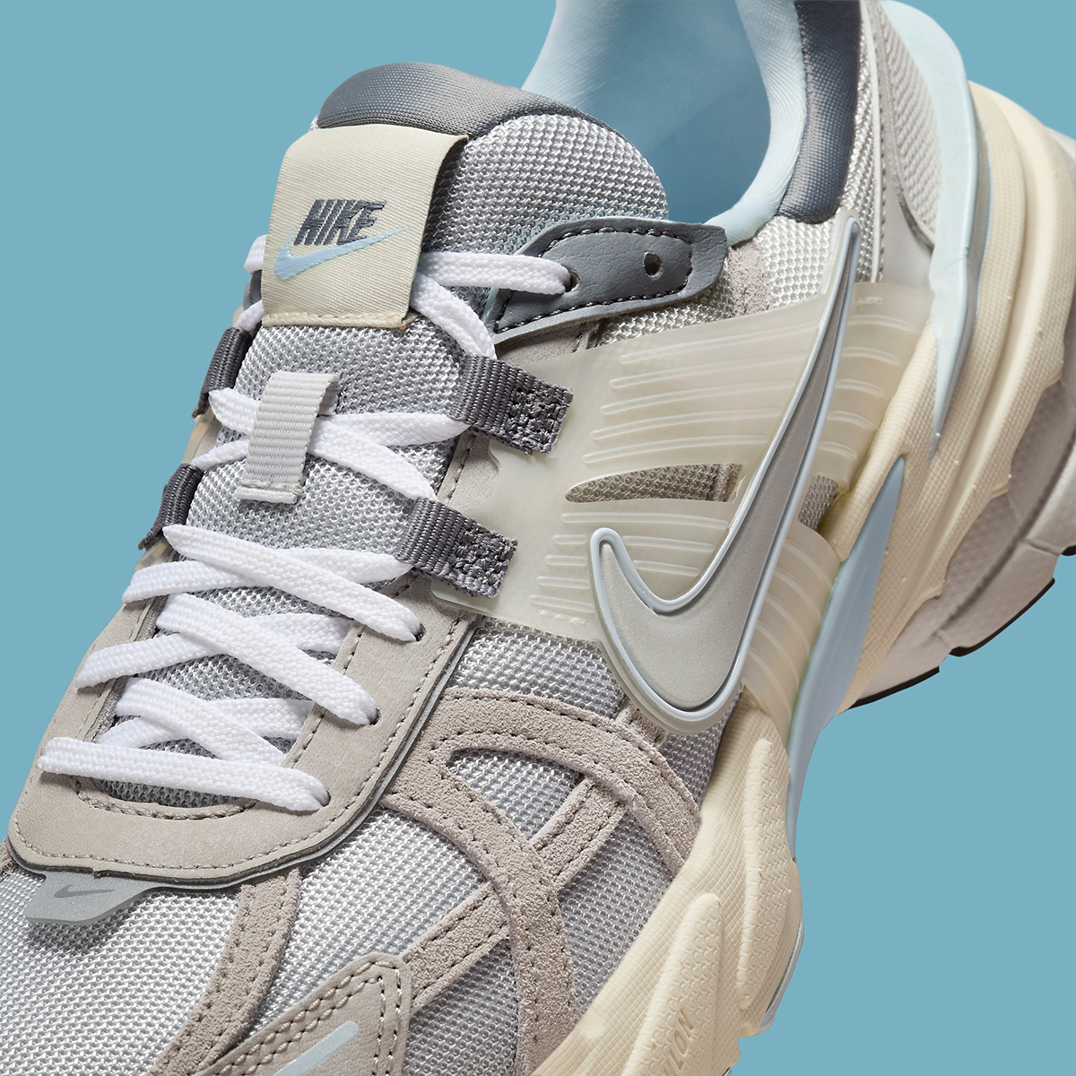 Nike V2K Run "Light Bone/Metallic Platinum" | SneakerNews.com