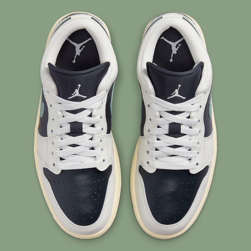 Air Jordan 1 Low "Anthracite/Jade Smoke" DC0774-001 | SneakerNews.com