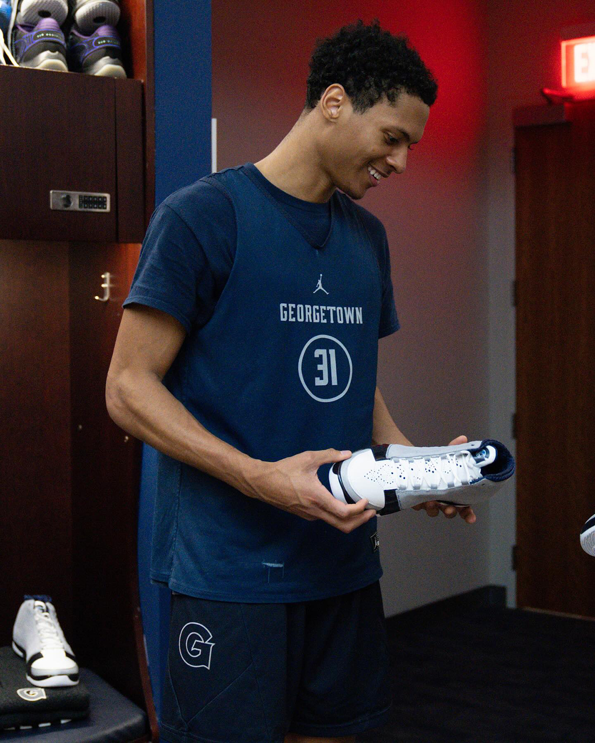 The Georgetown Hoyas Receive An Air Jordan 23 PE - SneakerNews.com