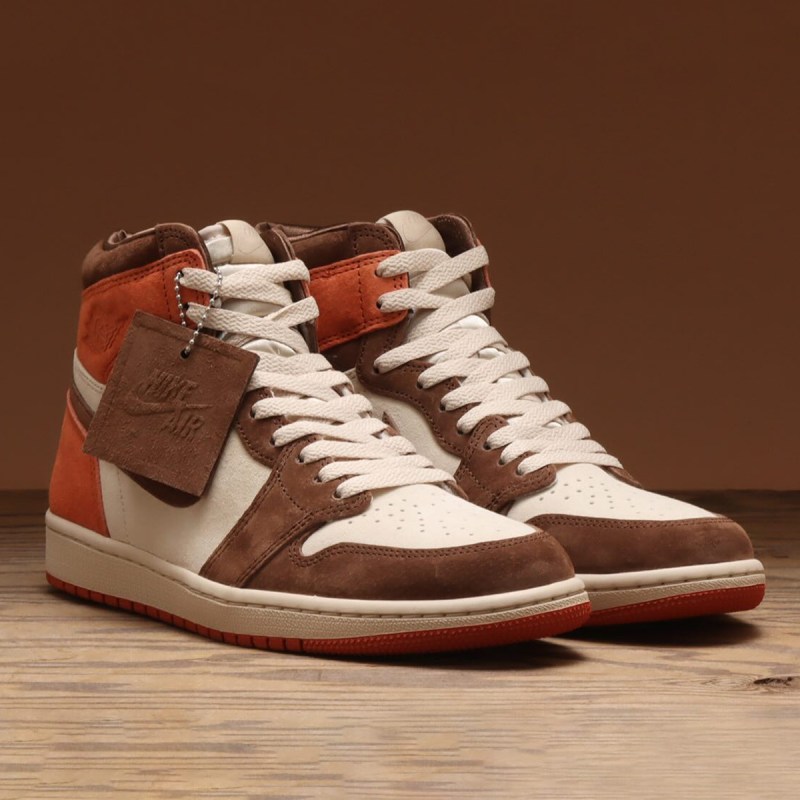 Air Jordan 1 Retro High OG WMNS "Dusted Clay" FQ2941-200 | SneakerNews.com