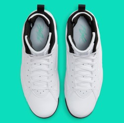 Jordan MVP 678 "Green Glow" | SneakerNews.com