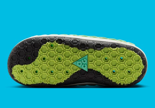 Nike ACG Watercat+ "Green" FN5202-300 | SneakerNews.com
