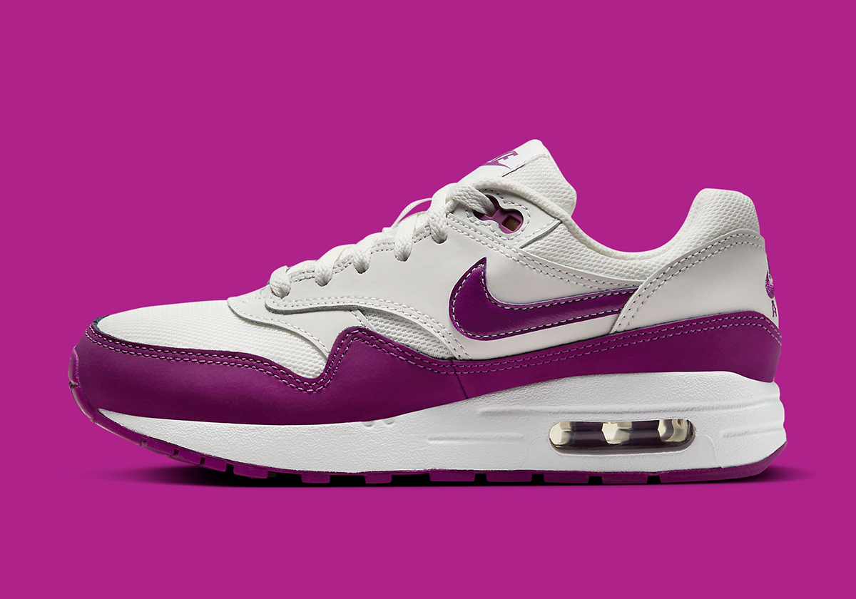 Nike Air Max 1 GS "Viotech" DZ3307-109 | SneakerNews.com