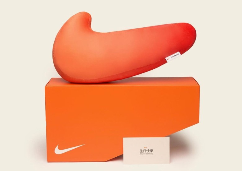 Nike Swoosh Pillow Birthday Gift | SneakerNews.com