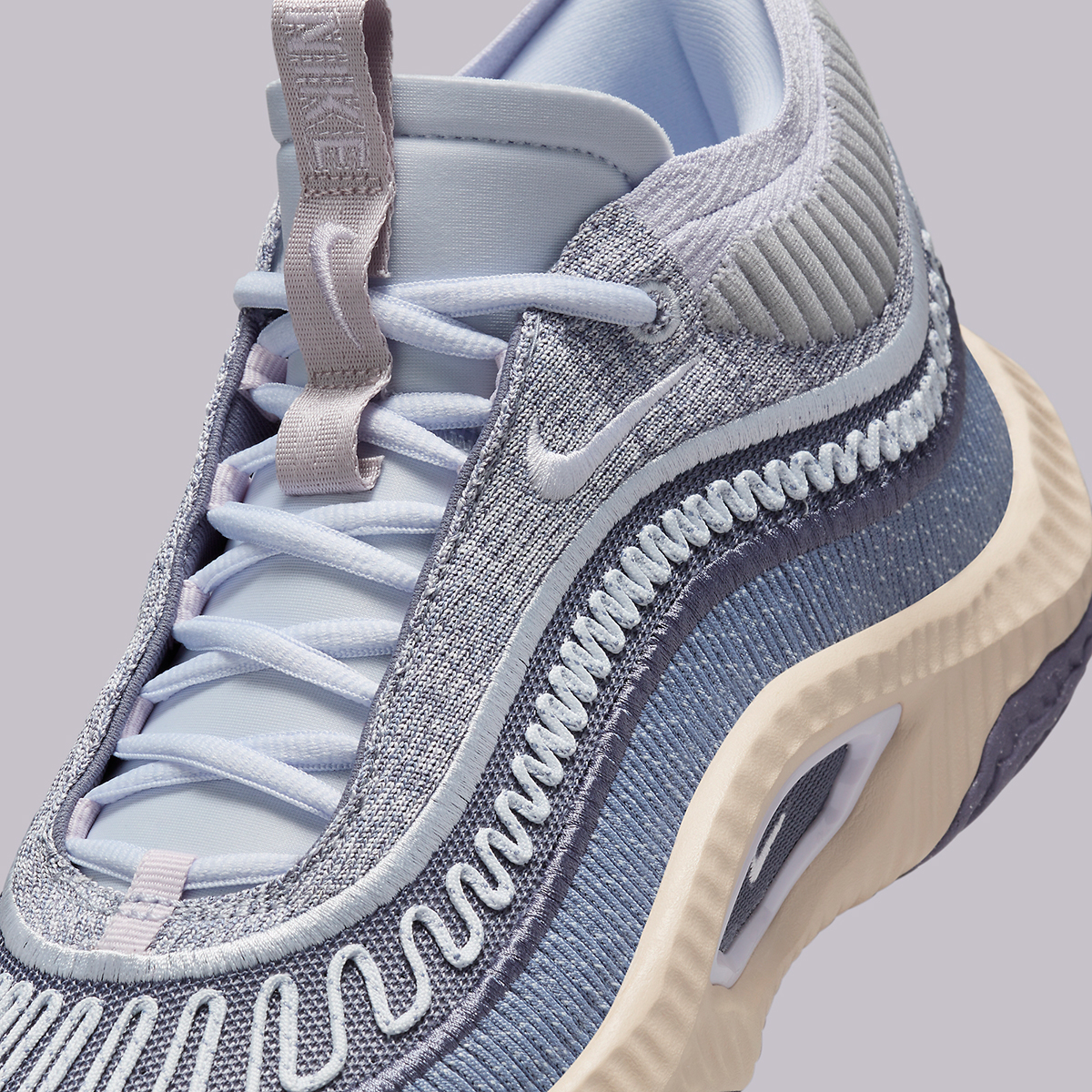 Nike Cosmic Unity 3 "Be True To Her School" | SneakerNews.com