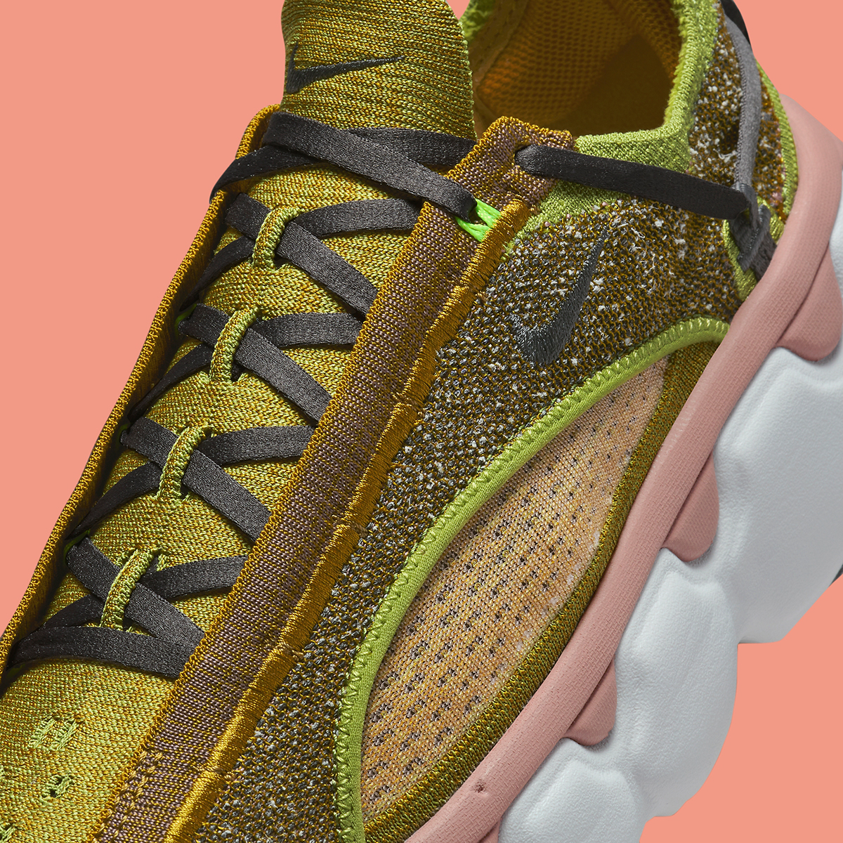 Nike Flyknit Bloom "Bronzine" FD2149-300 | SneakerNews.com