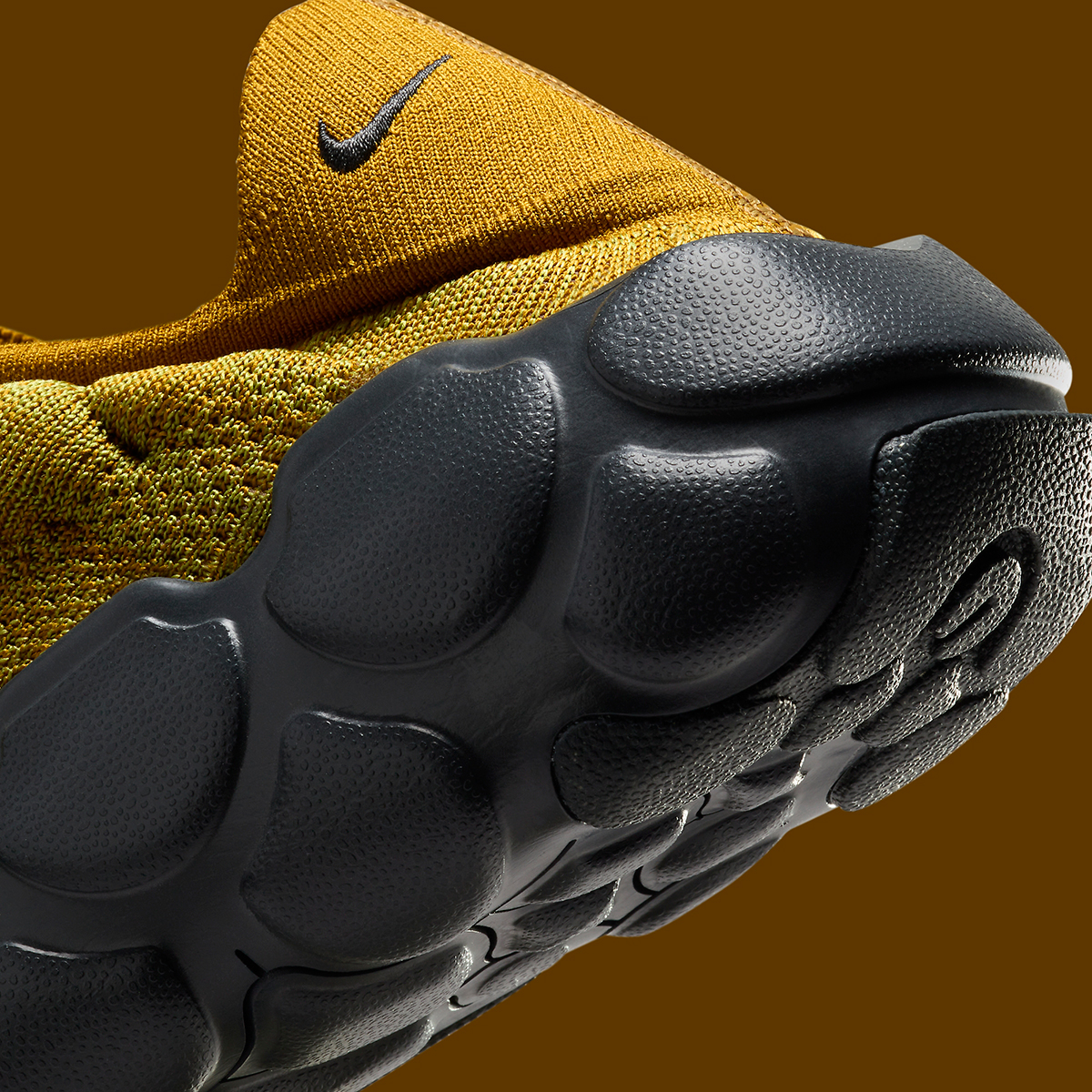 Nike Flyknit Haven "Bronzine" FD2148-700 | SneakerNews.com