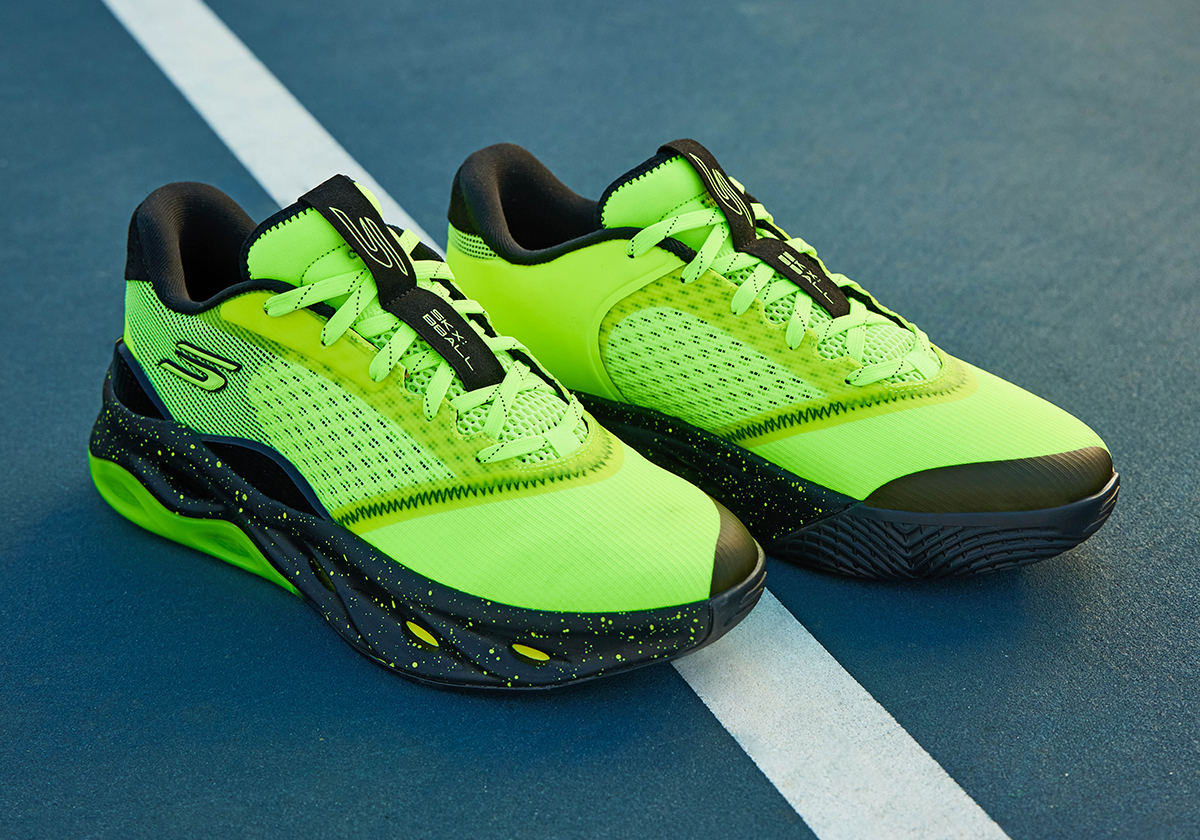 Skechers Basketball SKX Float + Resagrip | SneakerNews.com