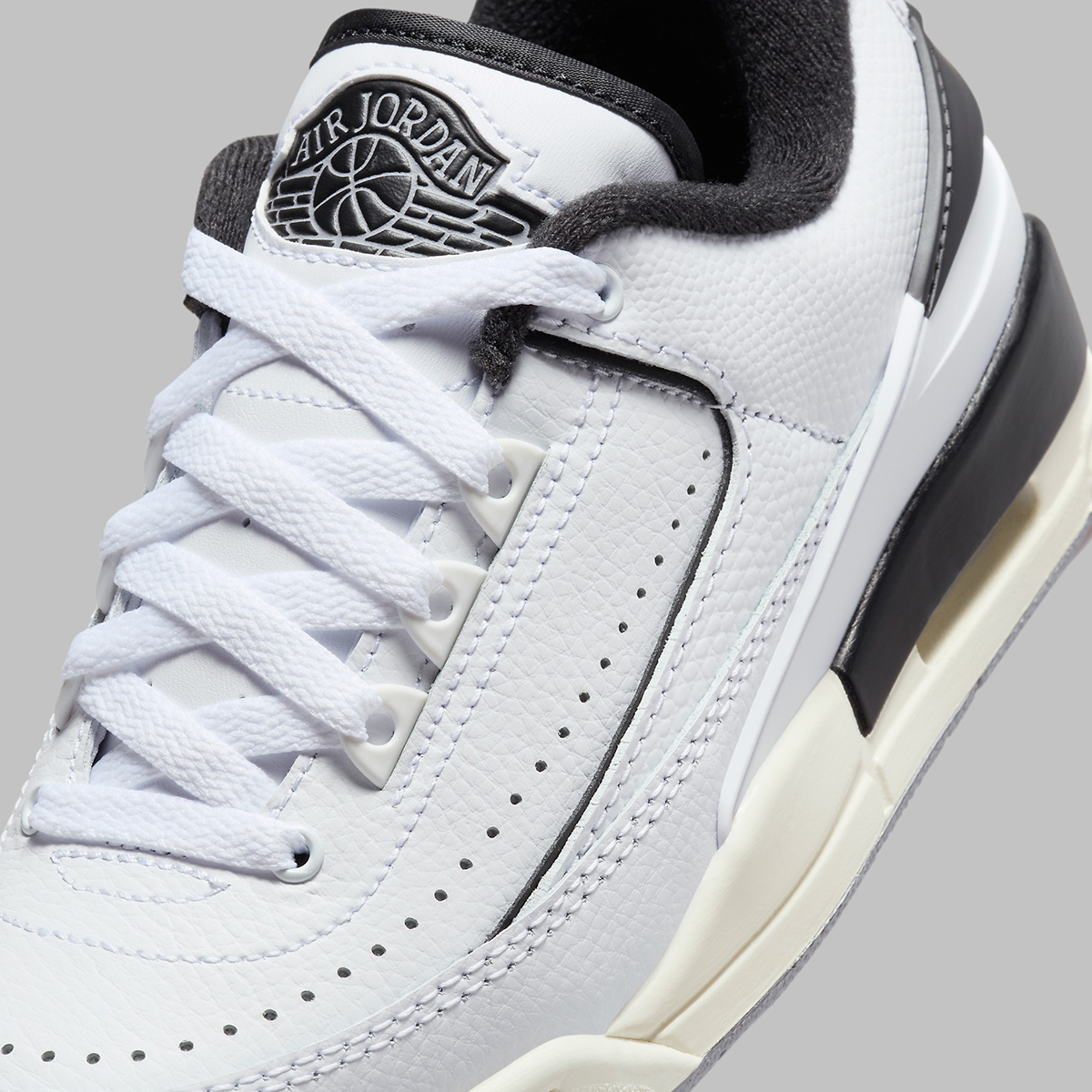 Air Jordan 2/3 "White/Black" FD0383-100 | SneakerNews.com