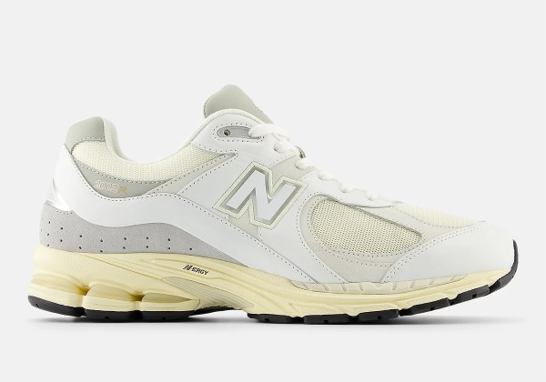 New Balance 2002R "Leather Pack" | SneakerNews.com