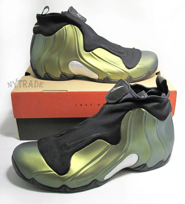 Nike Air Flightposite One "Metallic Gold "FV5582-700 | SneakerNews.com