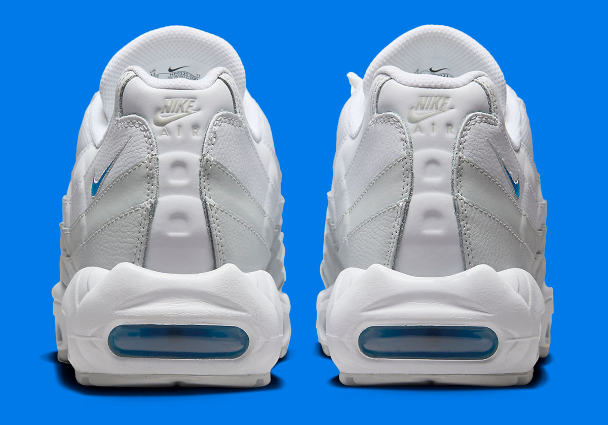 Nike Air Max 95 GS "Light Grey/Photo Blue" | SneakerNews.com