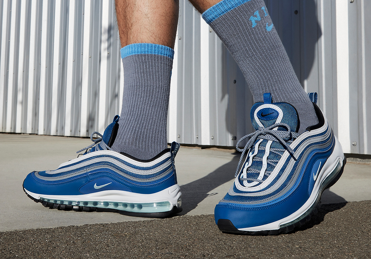Nike Air Max 97 "Court Blue/Glacier Blue" FN6957-400 | SneakerNews.com