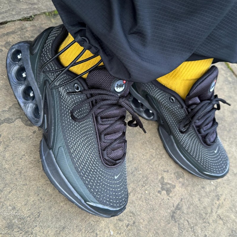 Nike Air Max Dn "Black" | SneakerNews.com