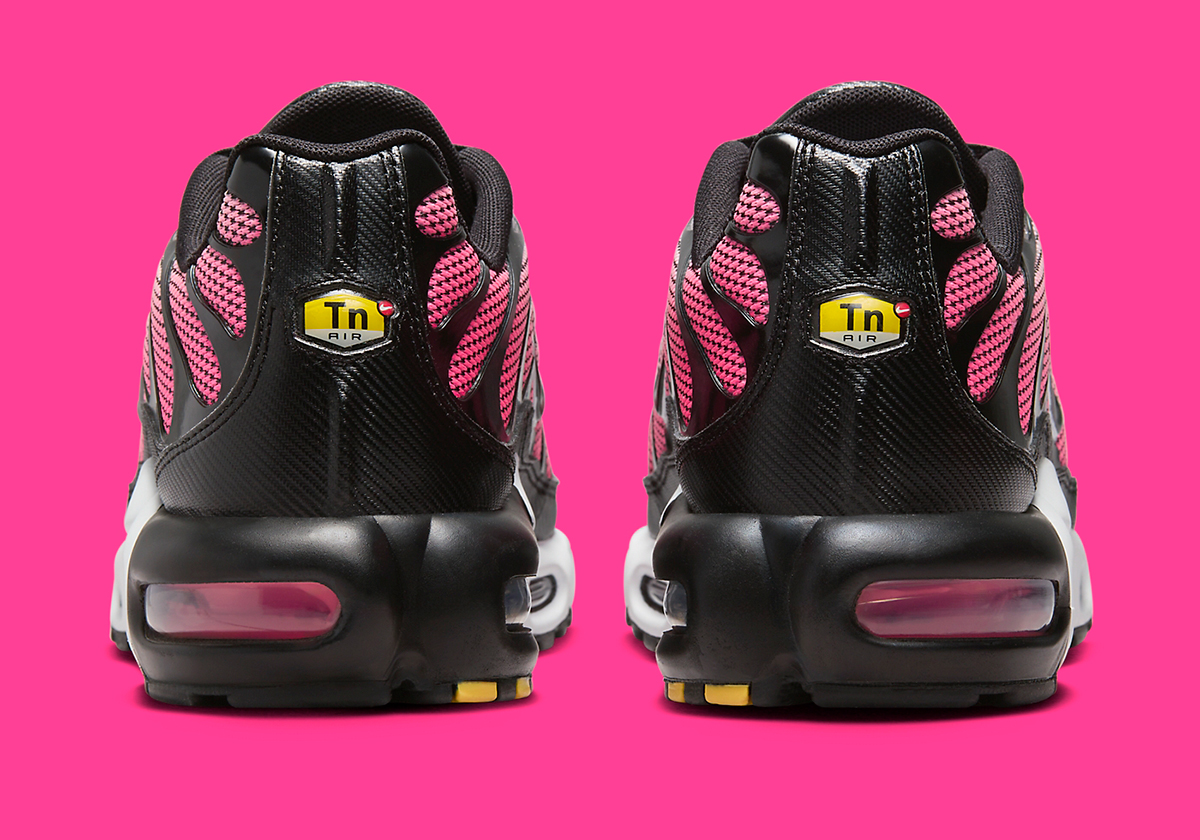 The Nike Air Max Plus Glows In It's Own "All Day" Look - SneakerNews.com