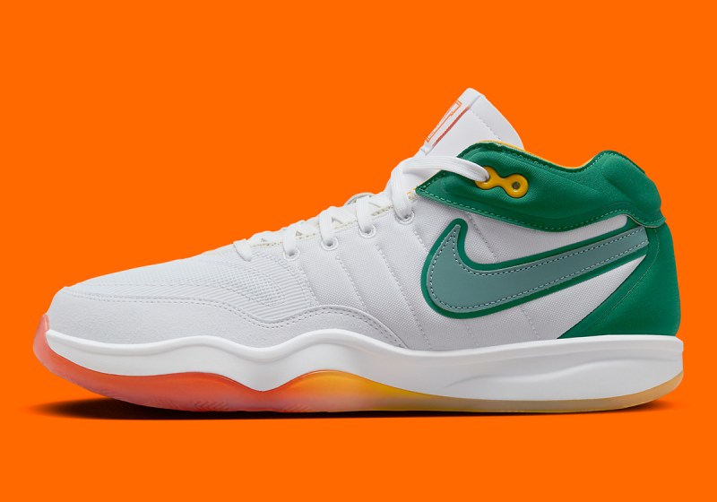 Nike Zoom GT Hustle 2 "Est. 72" DJ9405-103 | SneakerNews.com