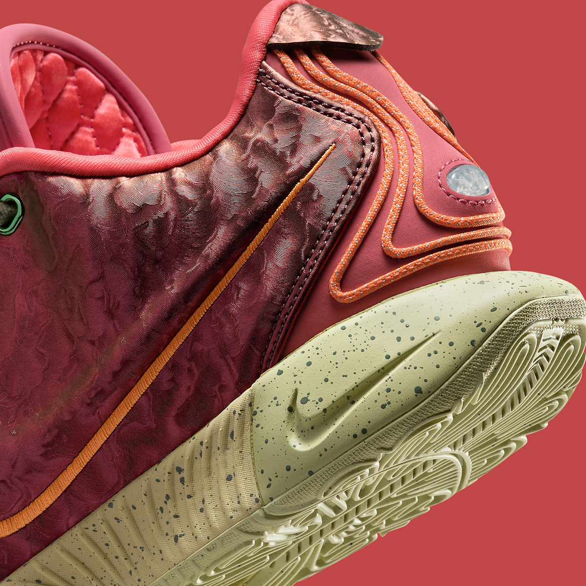 Nike LeBron 21 "Queen Conch" FN0708-800 | SneakerNews.com