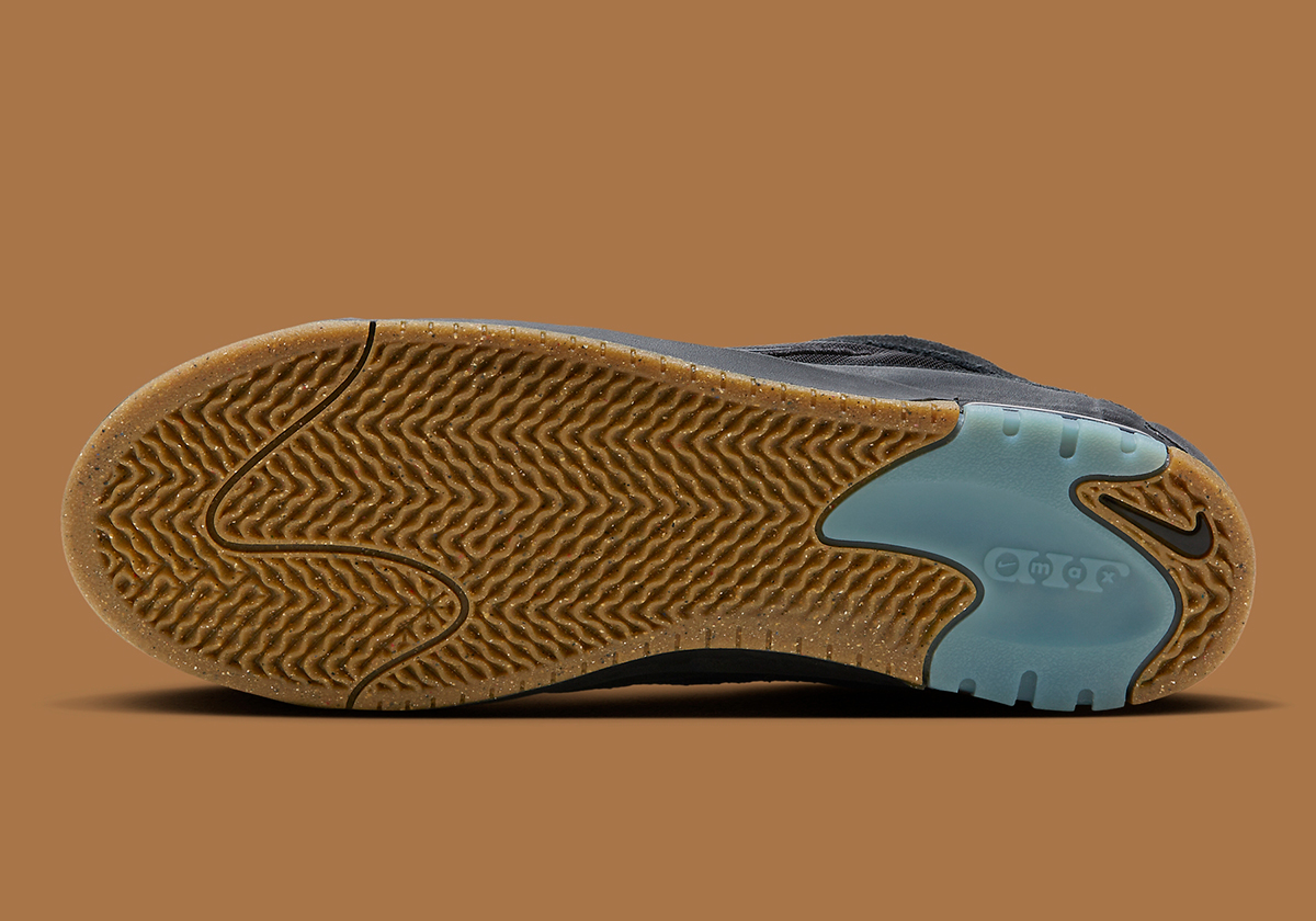 Nike SB Ishod 2 "Black/Anthracite/Gum" | SneakerNews.com