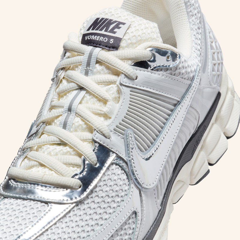 Nike Zoom Vomero 5 "Summit White/Metallic Silver" HJ3758-001 ...
