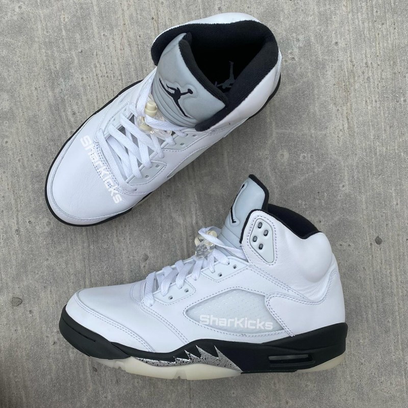 Air Jordan 5 "Reverse Metallic" DD0587-110 | SneakerNews.com
