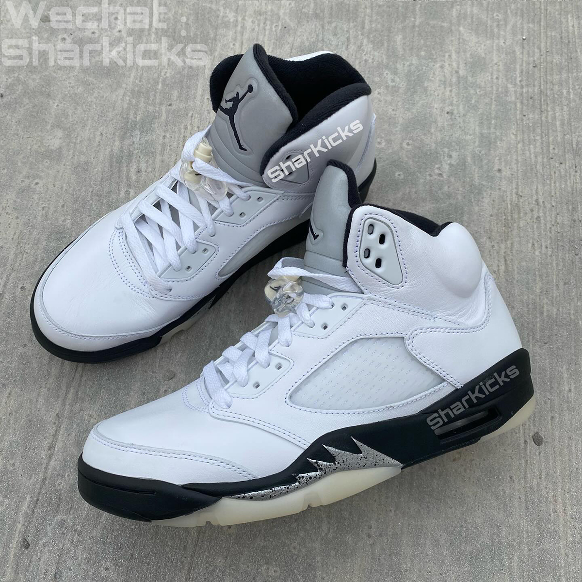 Air Jordan 5 "Reverse Metallic" DD0587-110 | SneakerNews.com