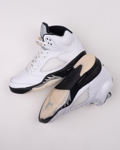Air Jordan 5 "Reverse Metallic" DD0587-110 | SneakerNews.com