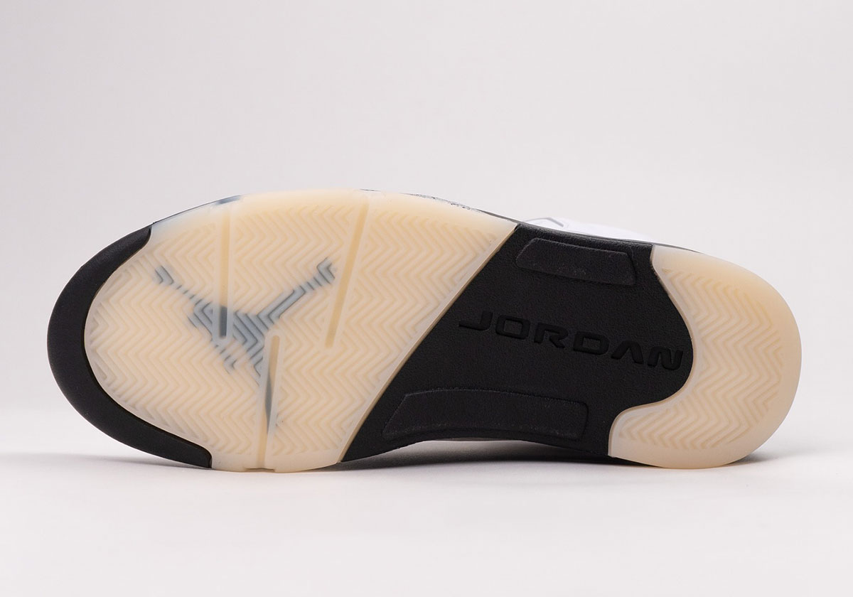 Air Jordan 5 "Reverse Metallic" DD0587-110 | SneakerNews.com