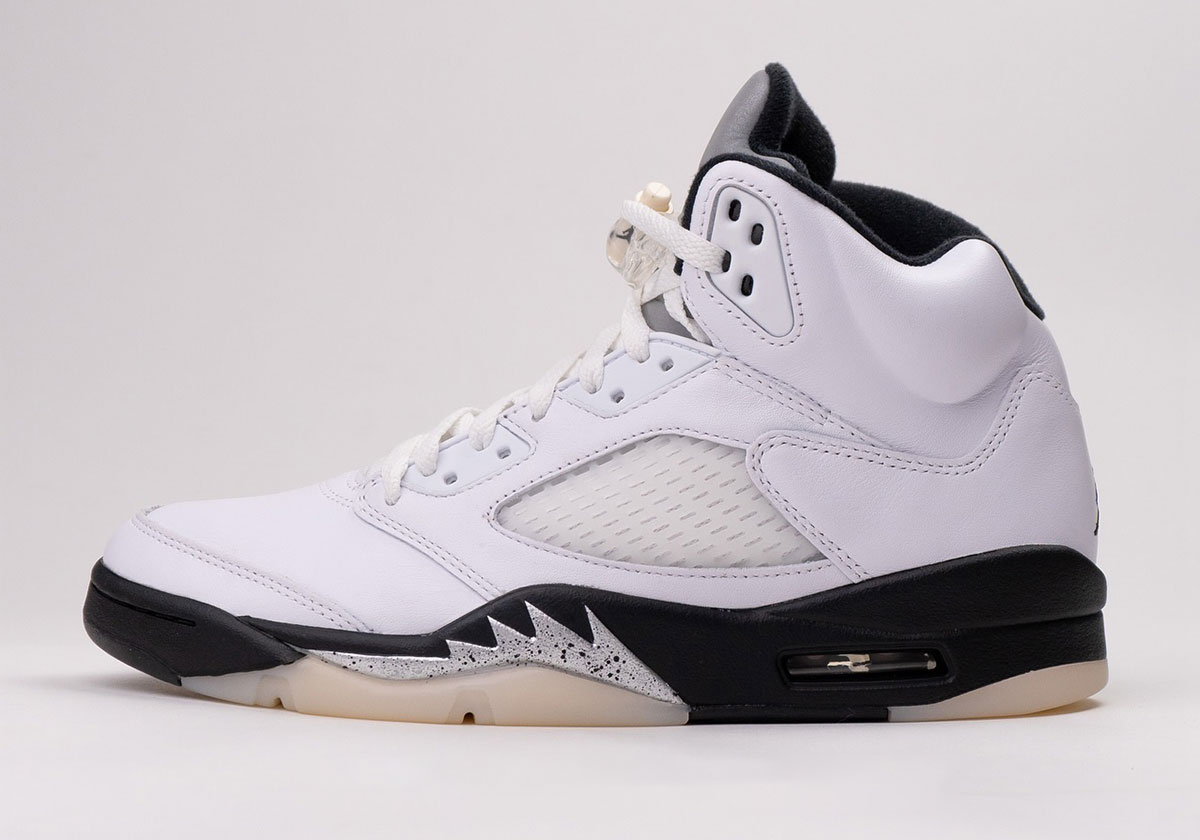Air Jordan 5 "Reverse Metallic" DD0587-110 | SneakerNews.com
