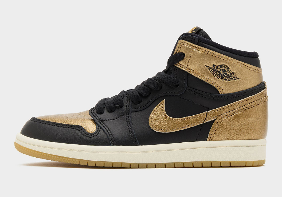Air Jordan 1 Retro High OG "Black/Metallic Gold" DZ5485-071 ...
