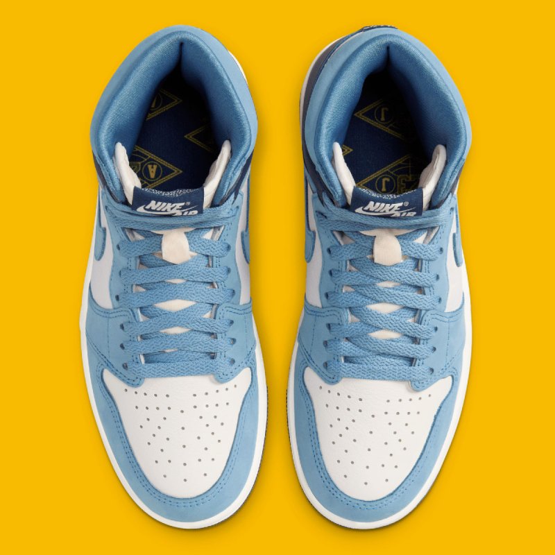 Air Jordan 1 "First In Flight" FD2596-400 | SneakerNews.com