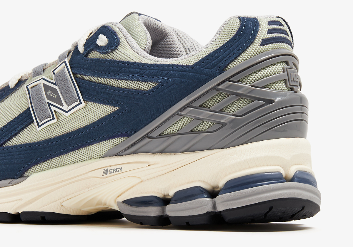 New Balance 1906R "Teal/Silver" M1906REG | SneakerNews.com