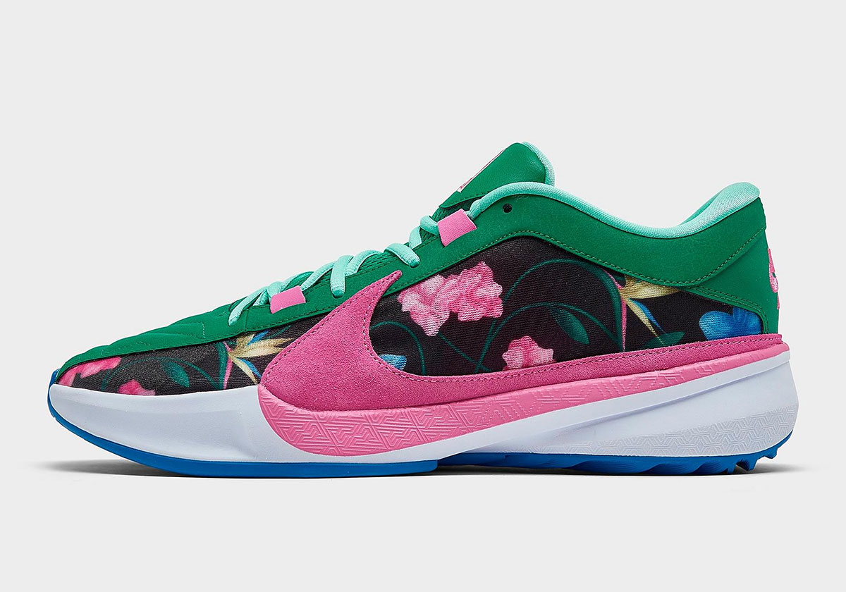 Nike Zoom Freak 5 "Floral" DX4985-401 | SneakerNews.com
