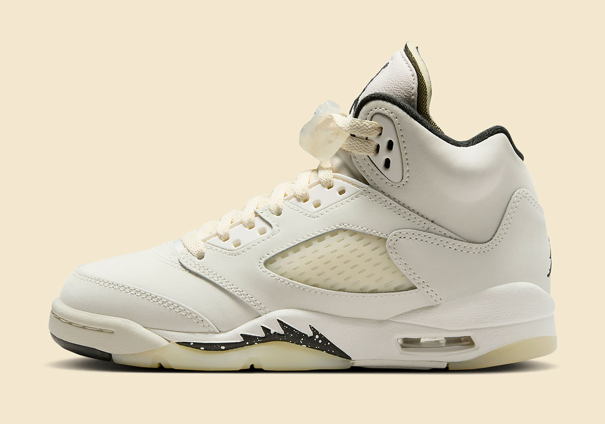 Air Jordan 5 Retro SE "Sail/Black" FN7405-100 Release Date ...